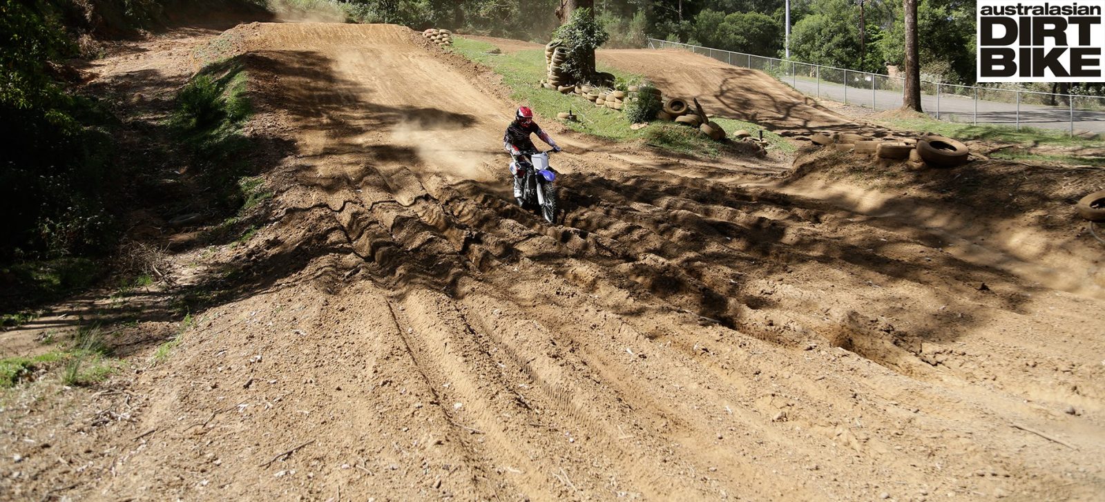 Taking straight ruts How to (pro) - Australasian Dirt Bike Magazine