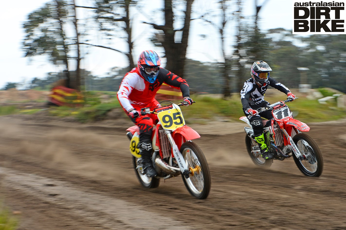 Honda CR500 vs CRF450R Comparo - Australasian Dirt Bike Magazine