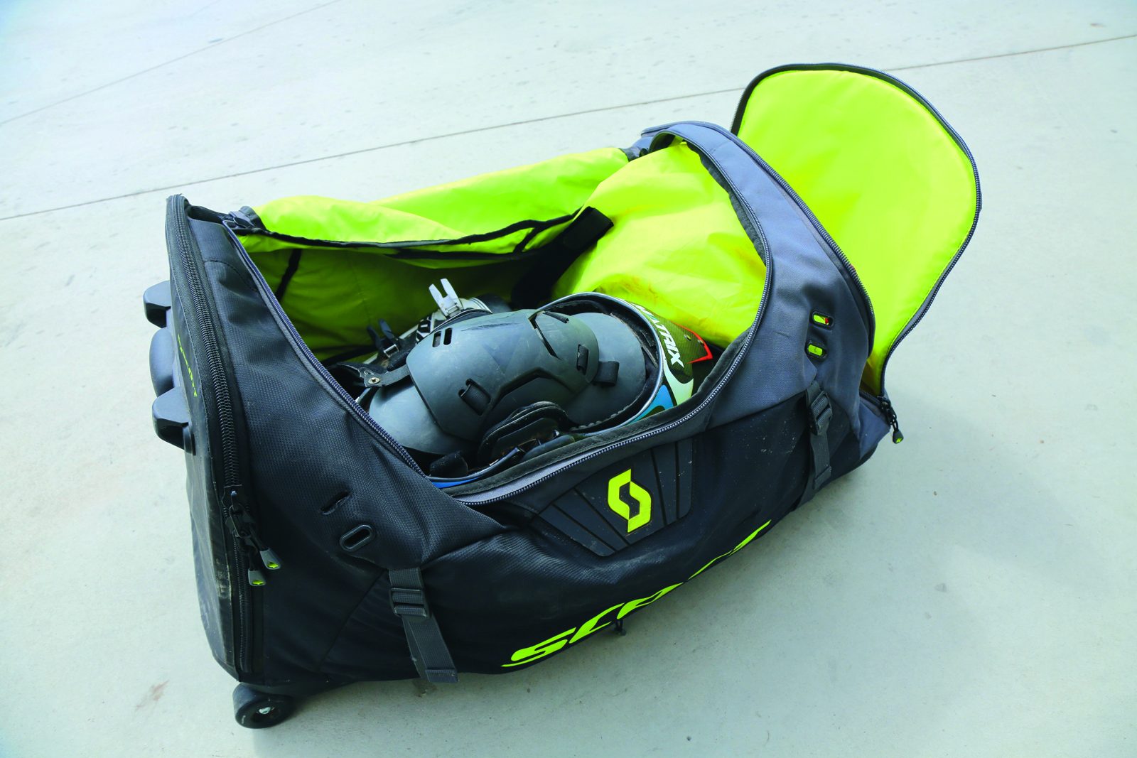 Scott Duffle Gearbag Product Evaluation - Australasian Dirt Bike Magazine