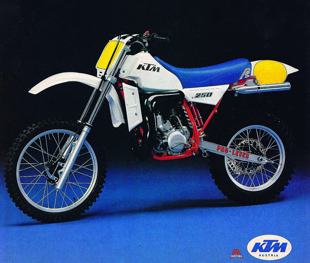 1983 Suzuki RM250 - Australasian Dirt Bike Magazine