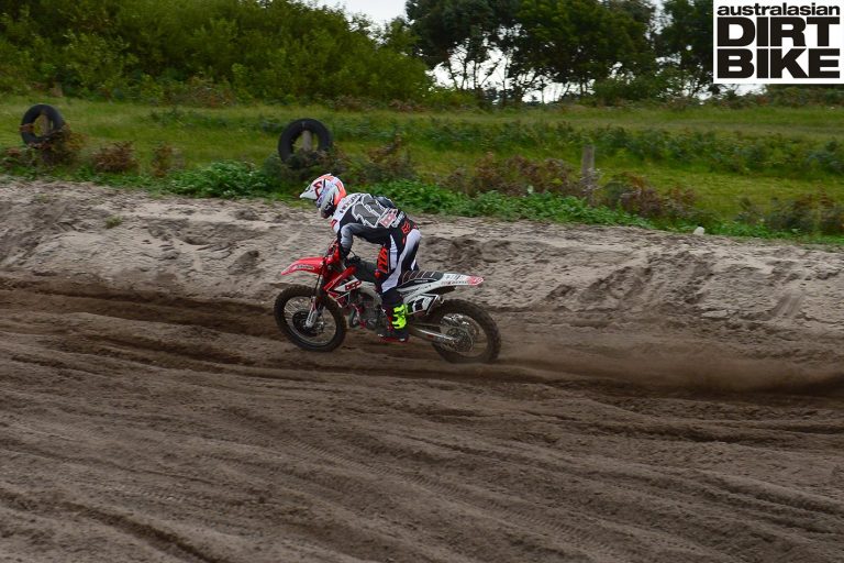 Standing through sand corners: How to (pro) - Australasian Dirt Bike ...