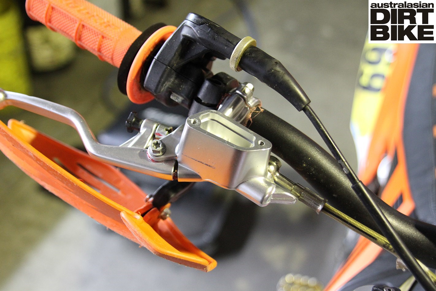 Handling Off-Camber Corners How to (Pro) - Australasian Dirt Bike Magazine