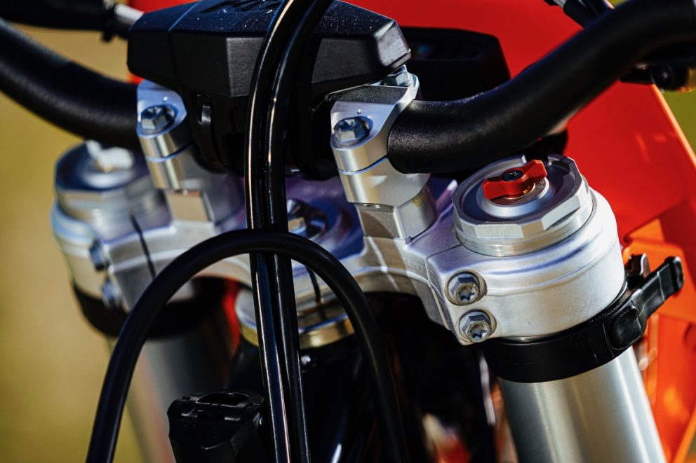 2020 KTM 300 EXC TPI Review - Australasian Dirt Bike Magazine