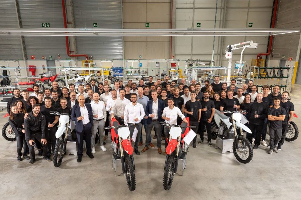 STARK VARG - FIRST SHIPMENTS