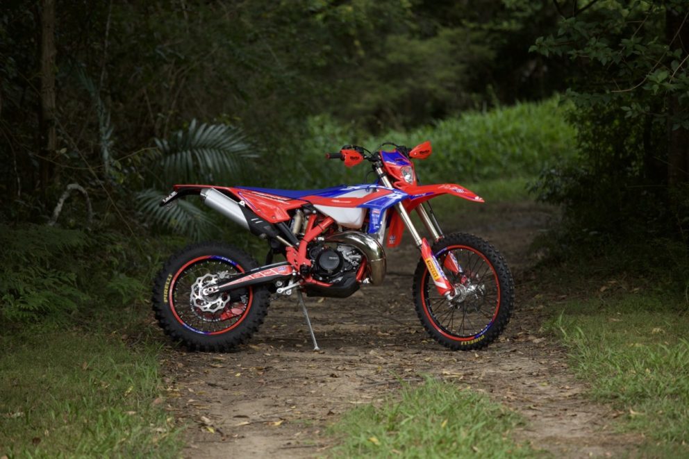 ENDURO TEST | 2023 BETA RR300 RACING - Australasian Dirt Bike Magazine