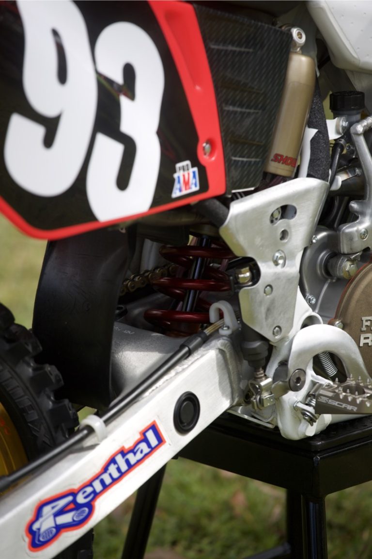 RESTORATION REPORT | 1995 HONDA CR125 - Australasian Dirt Bike Magazine