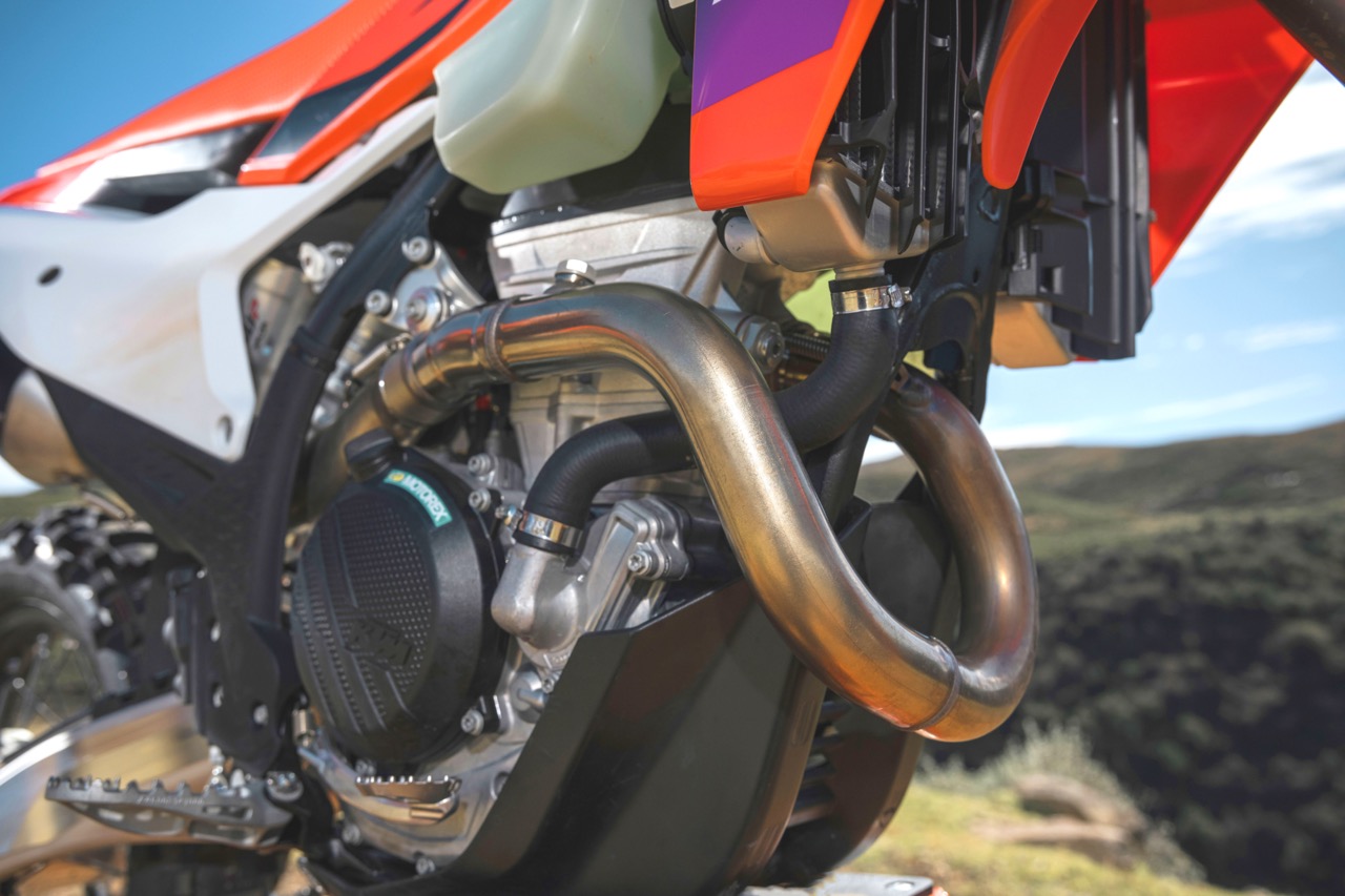 ENDURO TEST | 2024 KTM 350 EXC-F - Australasian Dirt Bike Magazine