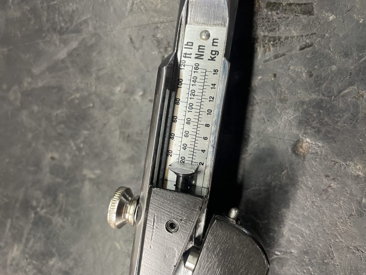 HOW TO | CORRECTLY TIGHTEN TRIPLE CLAMPS - Australasian Dirt Bike Magazine