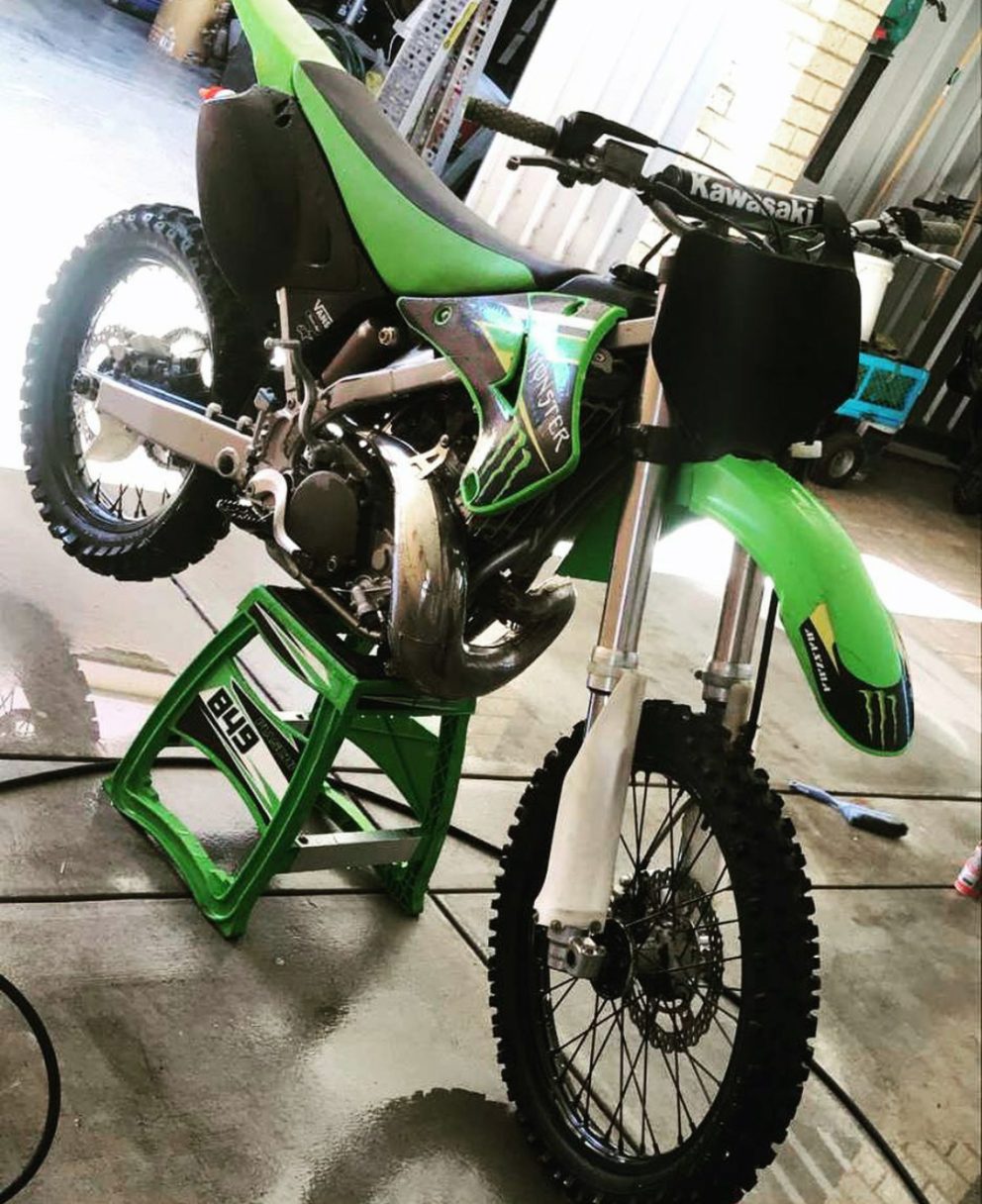BIKE BUILD | 2006 KAWASAKI KX250 - Australasian Dirt Bike Magazine
