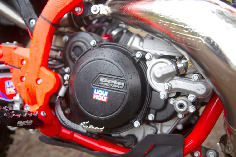 ENDURO TEST | 2024 BETA 300 RACING - Australasian Dirt Bike Magazine
