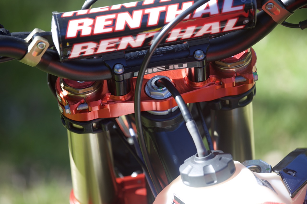 ENDURO TEST | 2024 RIEJU MR PRO 300 - Australasian Dirt Bike Magazine