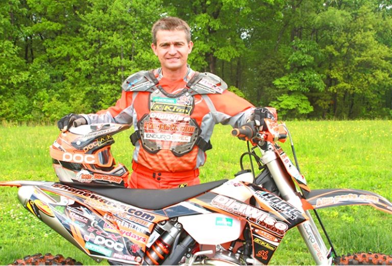 TUNED IN! | DIRT BIKE BURRITO PODCAST - OCTOBER - Australasian Dirt Bike Magazine