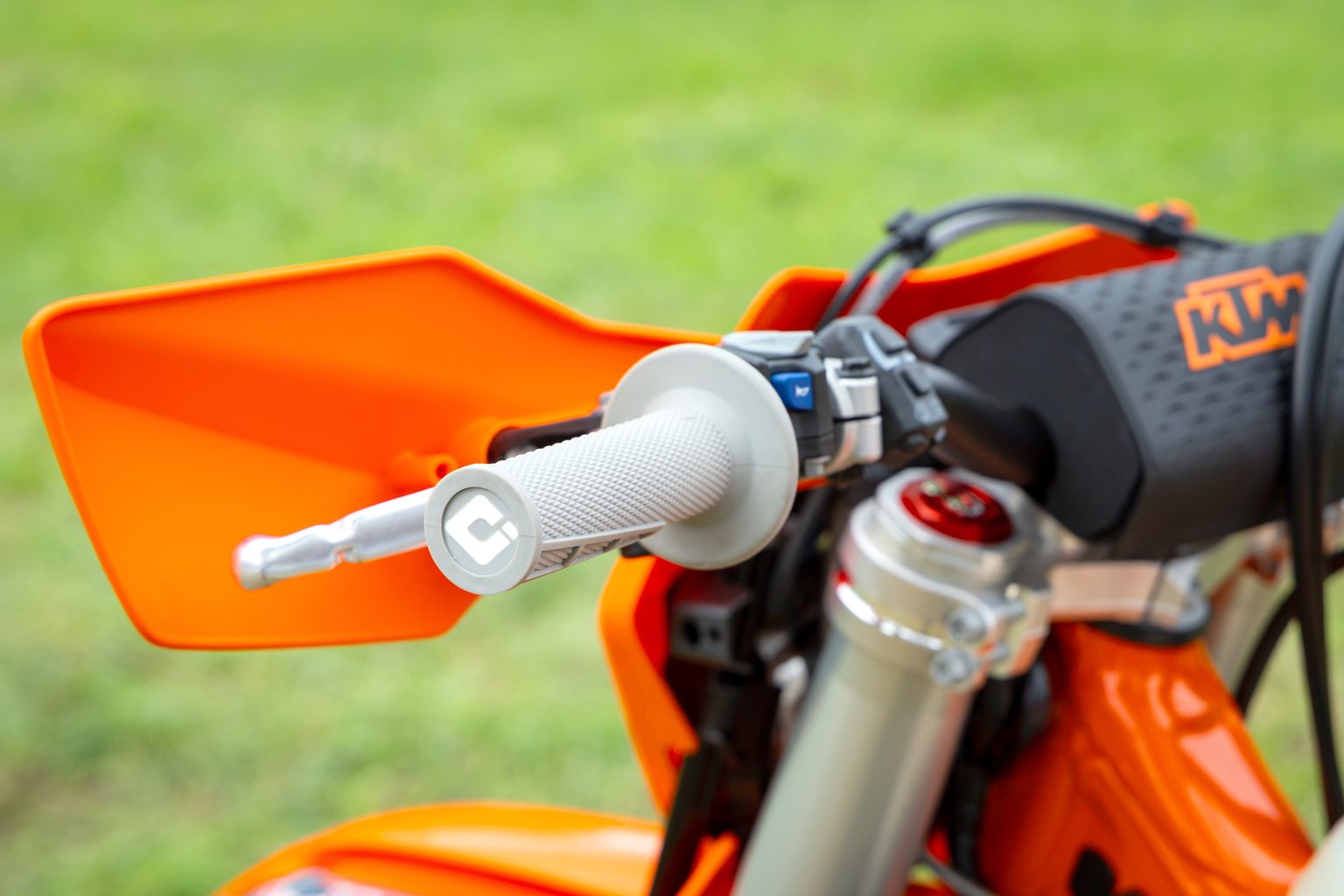 ENDURO TEST | KTM 300 EXC CHAMPION EDITION - Australasian Dirt Bike ...