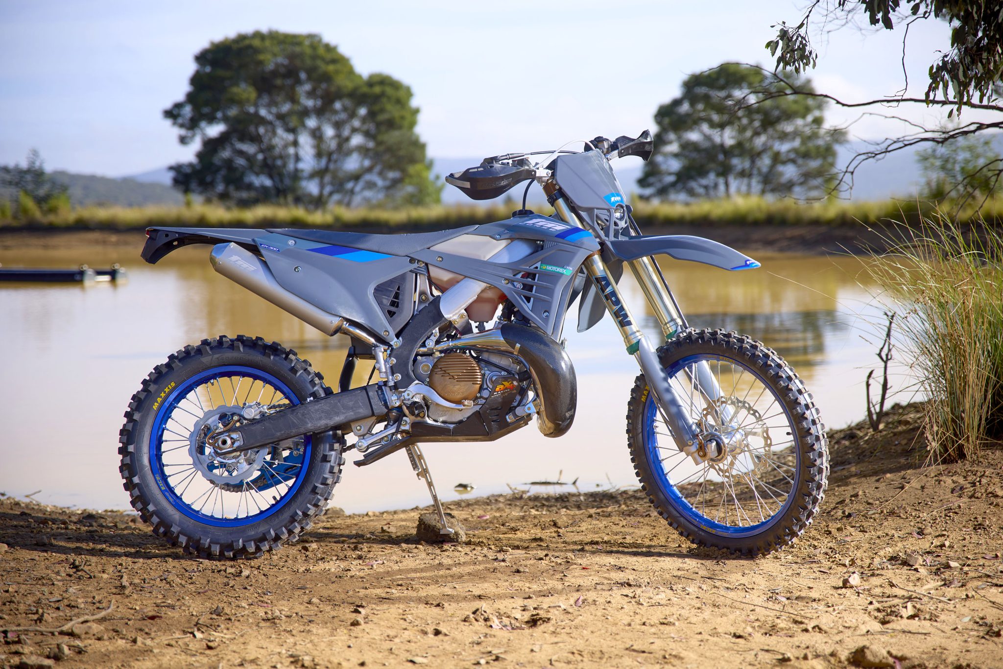SHOOTOUT | 300CC TWO-STROKE TRAIL SHOOTOUT - Australasian Dirt Bike ...
