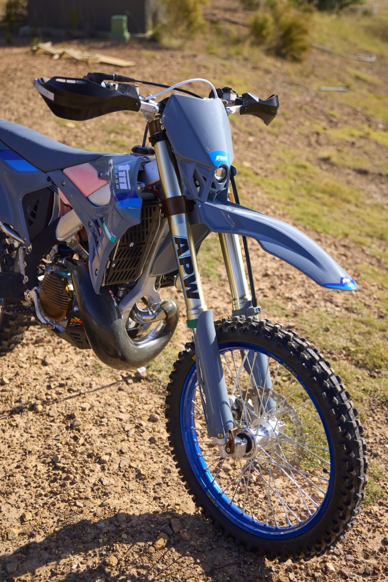SHOOTOUT | 300CC TWO-STROKE TRAIL SHOOTOUT - Australasian Dirt Bike ...