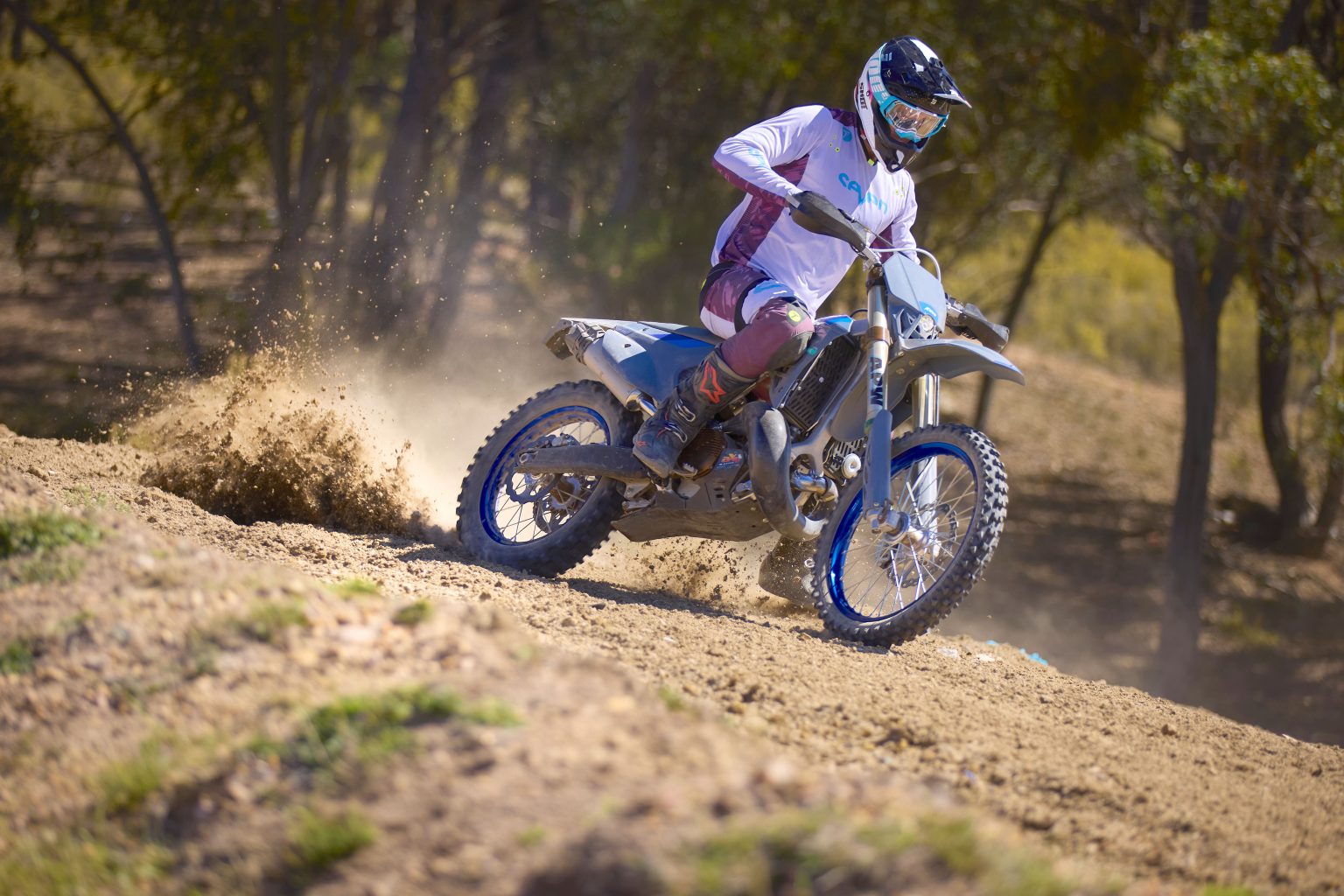 SHOOTOUT | 300CC TWO-STROKE TRAIL SHOOTOUT - Australasian Dirt Bike ...