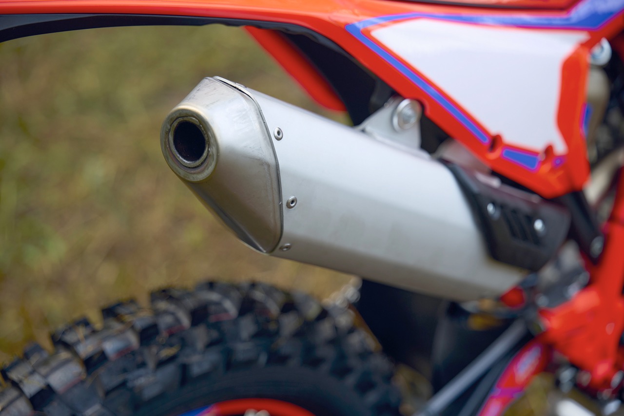 SHOOTOUT | 2025 450 ENDURO SHOOTOUT - Australasian Dirt Bike Magazine