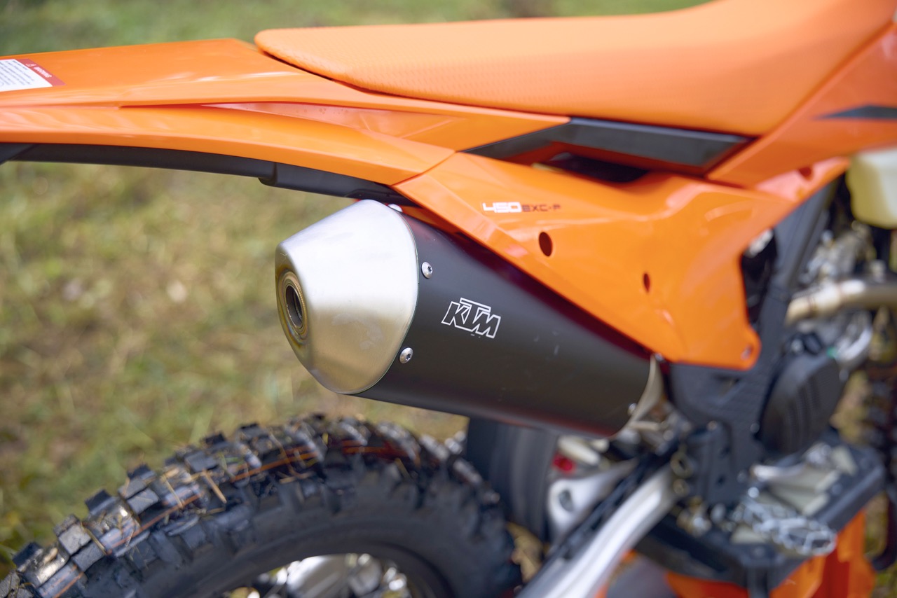 SHOOTOUT | 2025 450 ENDURO SHOOTOUT - Australasian Dirt Bike Magazine