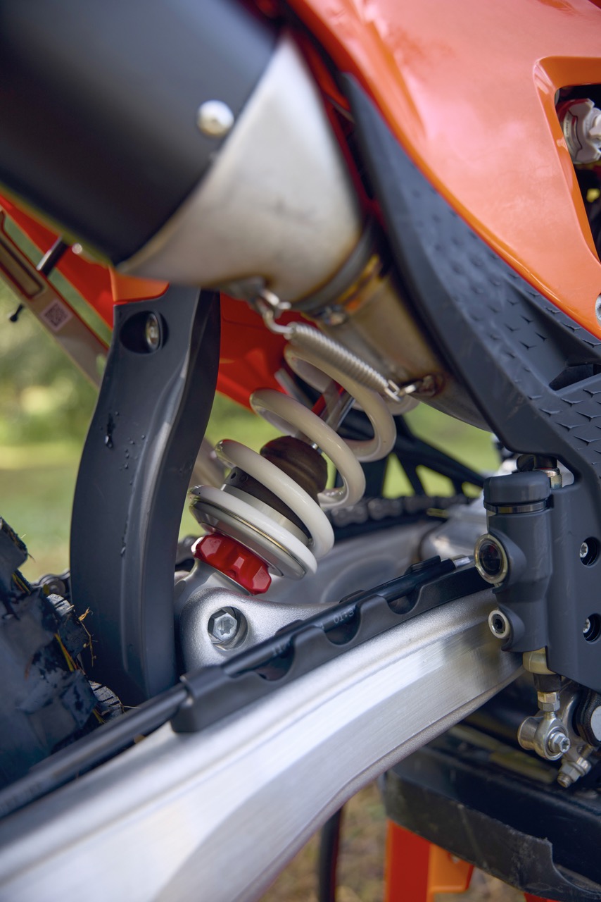 SHOOTOUT | 2025 450 ENDURO SHOOTOUT - Australasian Dirt Bike Magazine