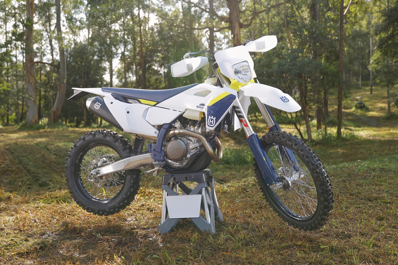 SHOOTOUT | 2025 450 ENDURO SHOOTOUT - Australasian Dirt Bike Magazine