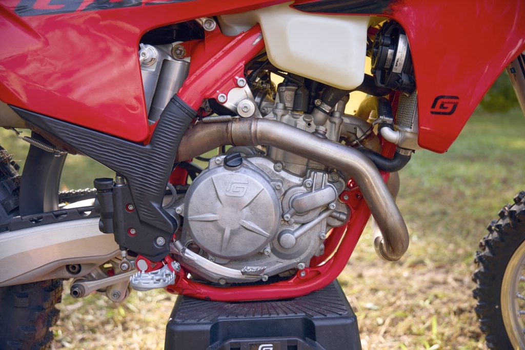 SHOOTOUT | 2025 450 ENDURO SHOOTOUT - Australasian Dirt Bike Magazine