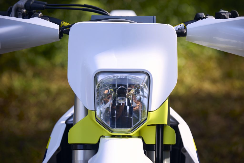 ENDURO TEST | 2025 HUSQVARNA FE450 - Australasian Dirt Bike Magazine